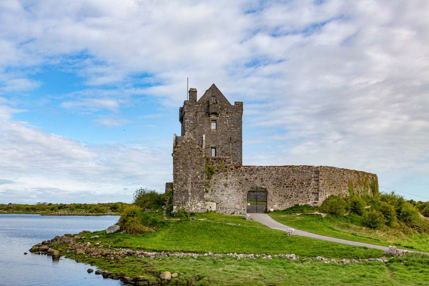 On to the Burren and the Dingle Peninsula – April 28, 2024 – Ken Fuller ...